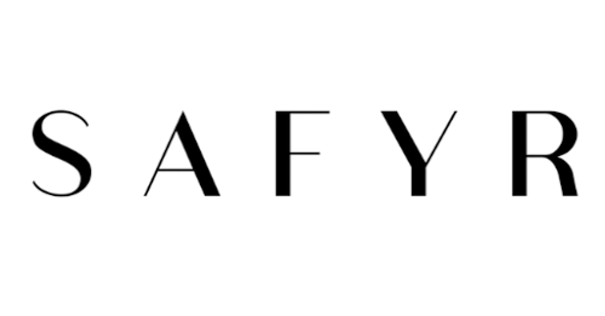 Stylish Handbags for Women | Shop Safyr India